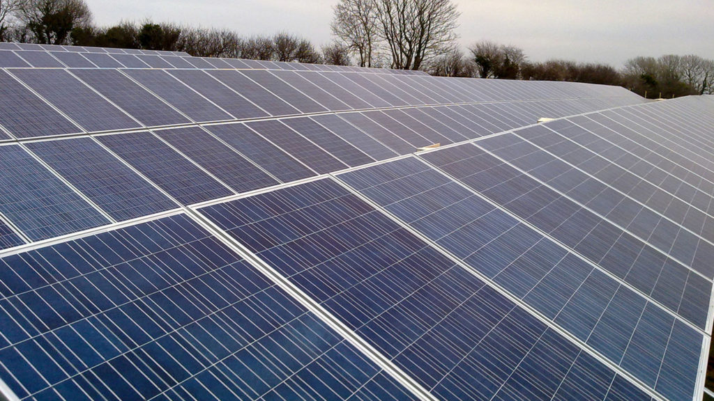 Archives des Champs solaires - Adiwatt