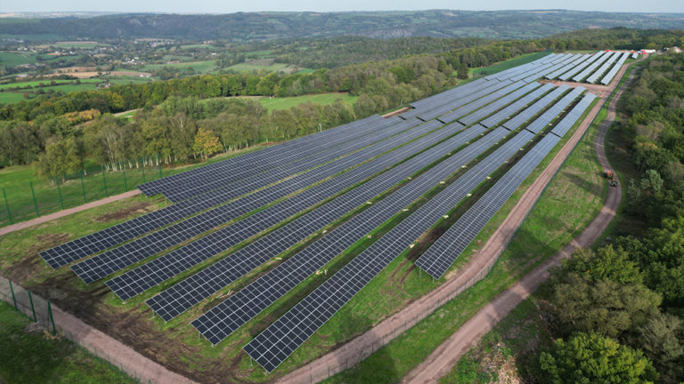 AdiWatt : Fabricant de systèmes d'intégration pour tous types de toitures